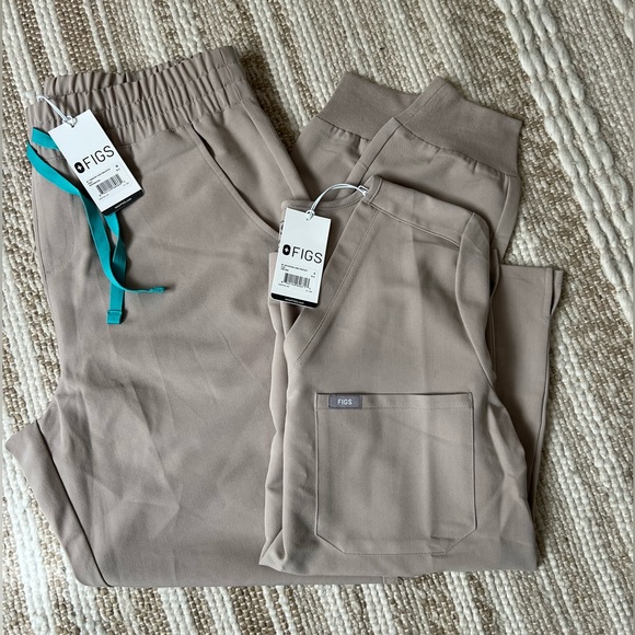 Figs | Other | Figs Boulder Zamora And Boulder Catarina Scrub Set New ...